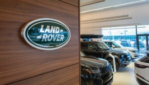 Land Rover Dealership in Winnipeg, MB | Land Rover Winnipeg