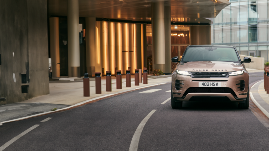 Land Rover Dealership in Winnipeg, MB | Land Rover Winnipeg