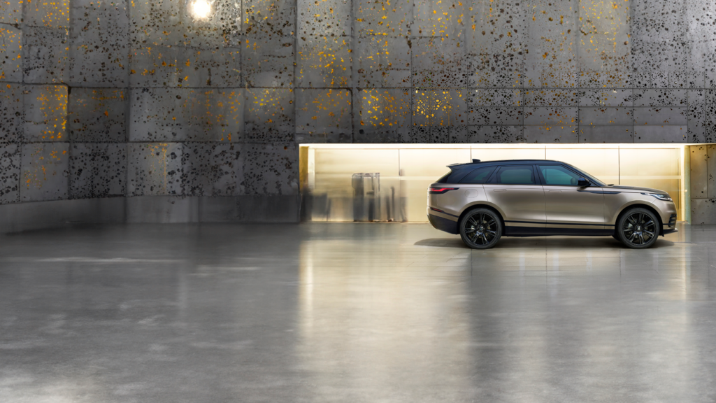 Land Rover Dealership in Winnipeg, MB | Land Rover Winnipeg