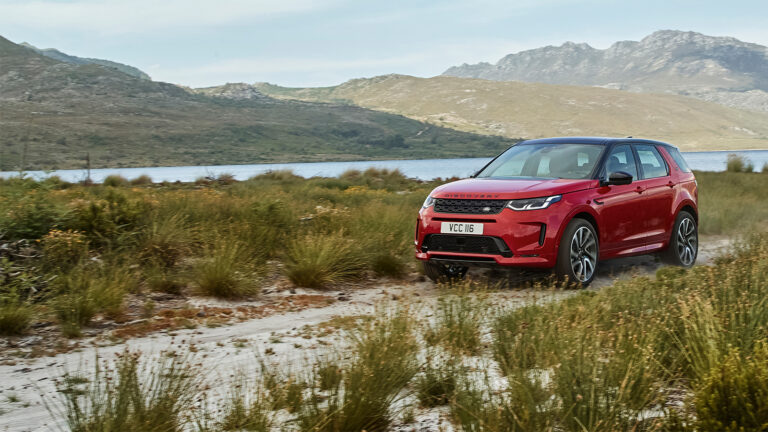 Land Rover Dealership in Winnipeg, MB | Land Rover Winnipeg