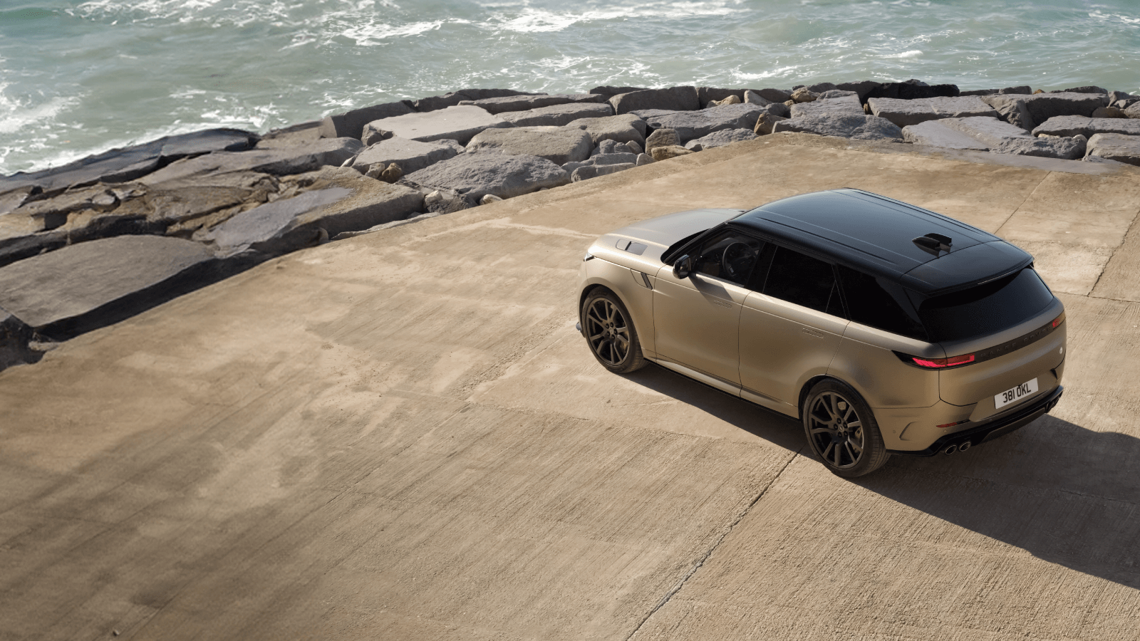 Land Rover Dealership in Winnipeg, MB | Land Rover Winnipeg